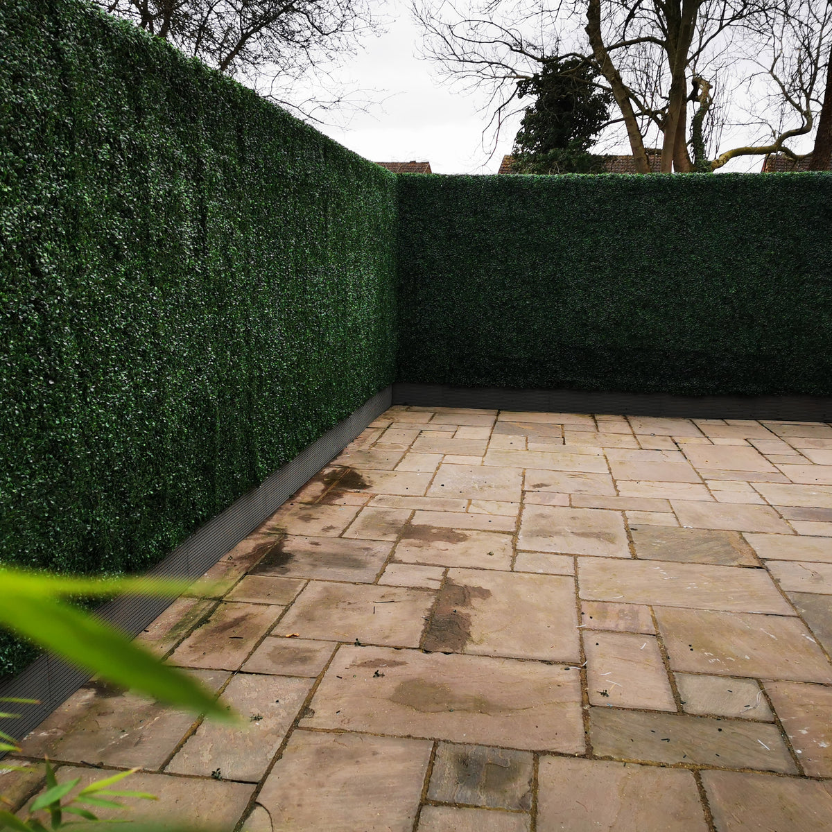 Make an instant privacy screen with Artificial Hedge – Hedgedin
